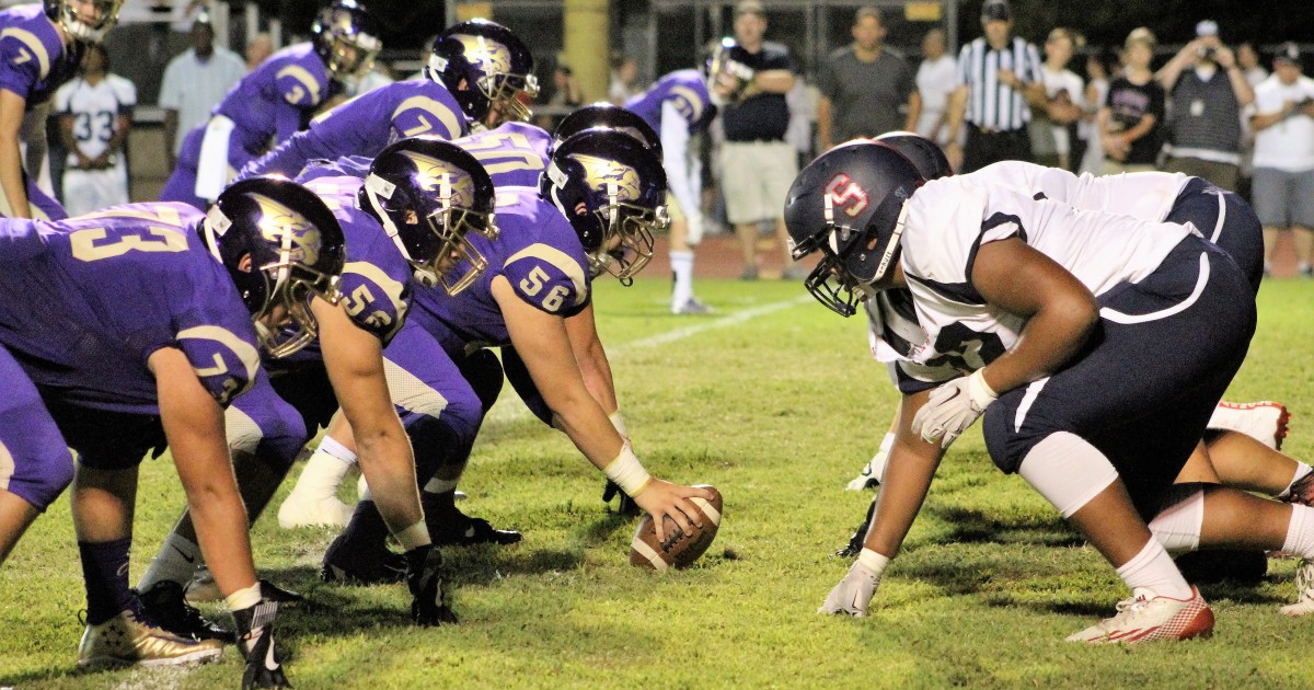 FOOTBALL: A partial list of win streaks, losing streaks & playoff ...