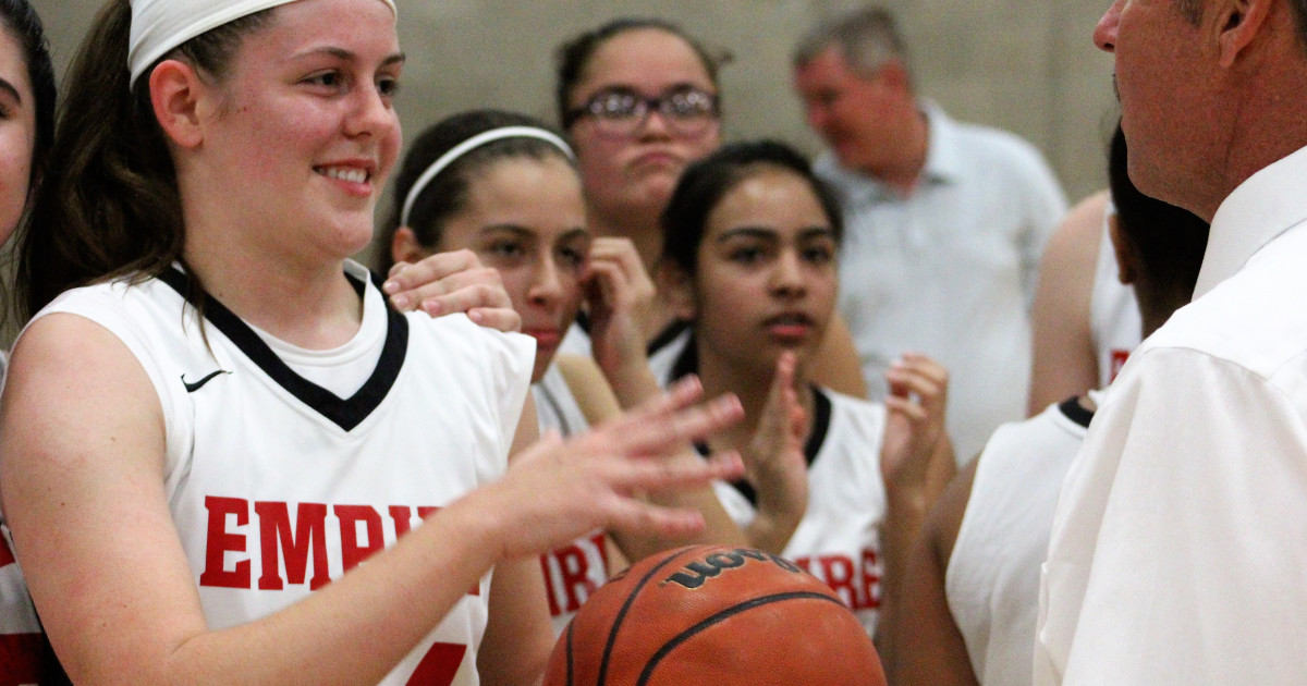 Makenzie Elkins breaks 1,000 career points; Robert Burries on verge of ...