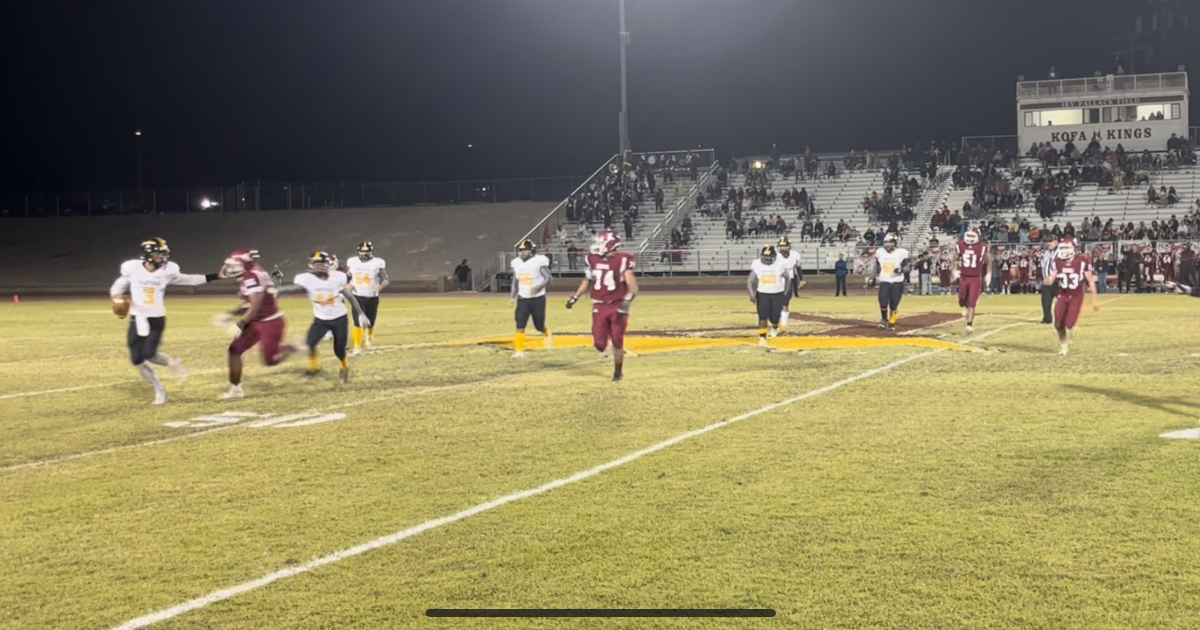 Maryvale's Devin Murphy is making plays on the field and the hardwood | AZPreps365