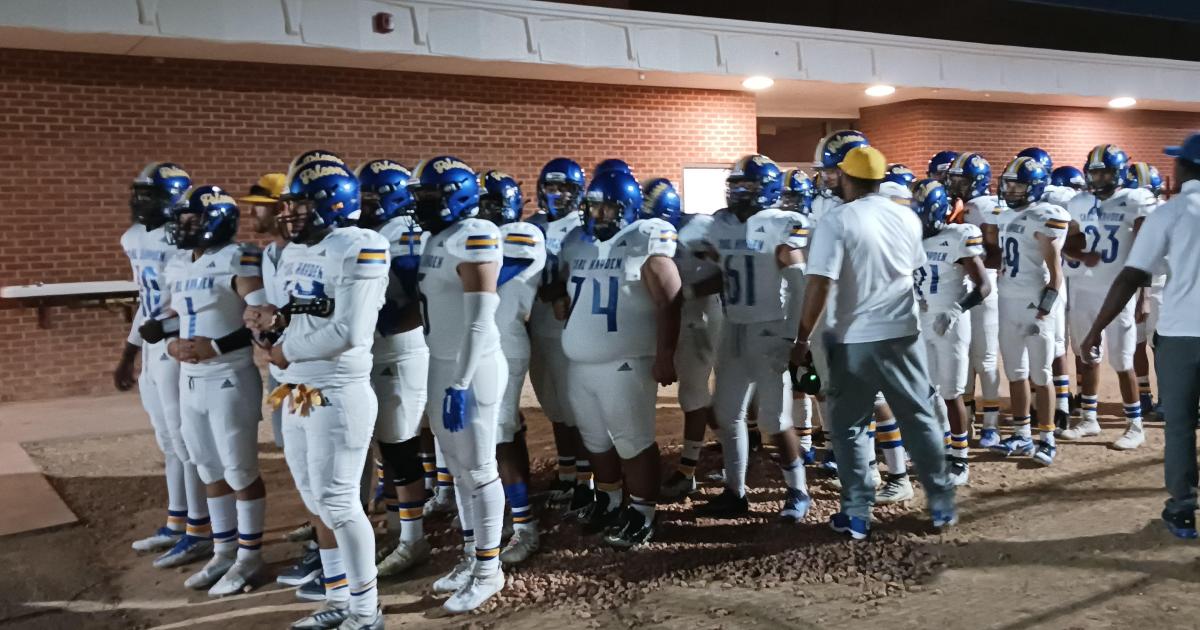 Carl Hayden struggles in blowout loss to Moon Valley | AZPreps365
