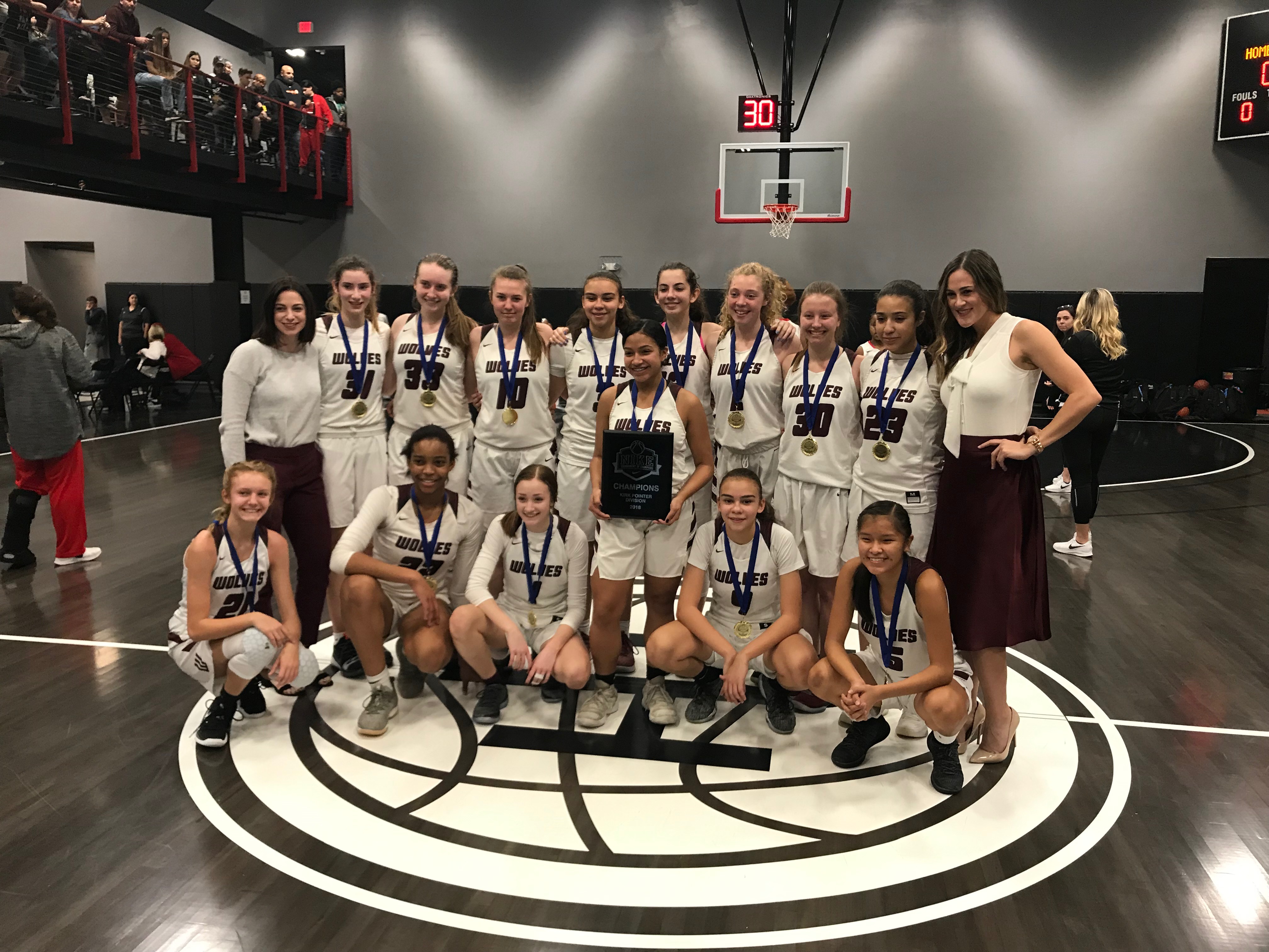 Girls hoops: Desert Mtn. captures Nike TOC bracket title | AZPreps365